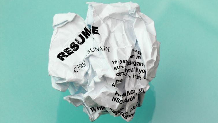 10 Signs Of A Weak Resume : Jobillico.com